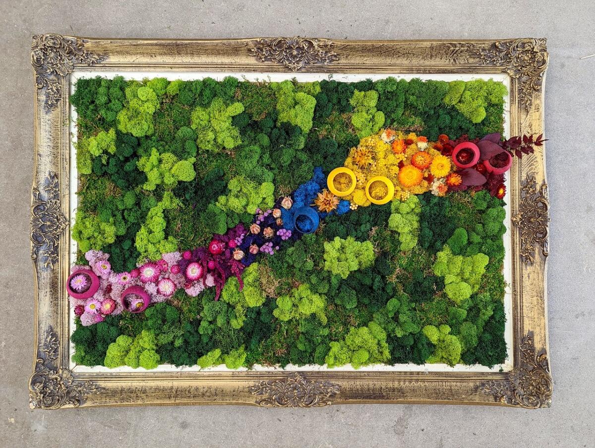 Premier Moss Art | Niagara | The Watering Can Flower Market